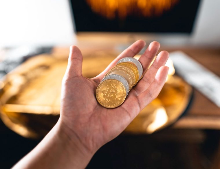 Qu'est-ce que la Saisie-arrêt ? Définition et Fonctionnement